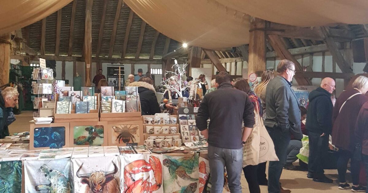 Cressing Temple Barns: Essex Christmas Fair | Explore Essex